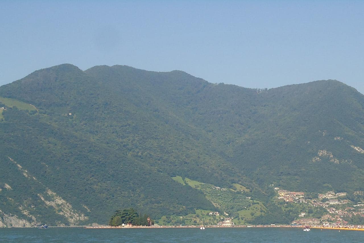 Lago di Iseo: Monte Isola | SuoViaggio